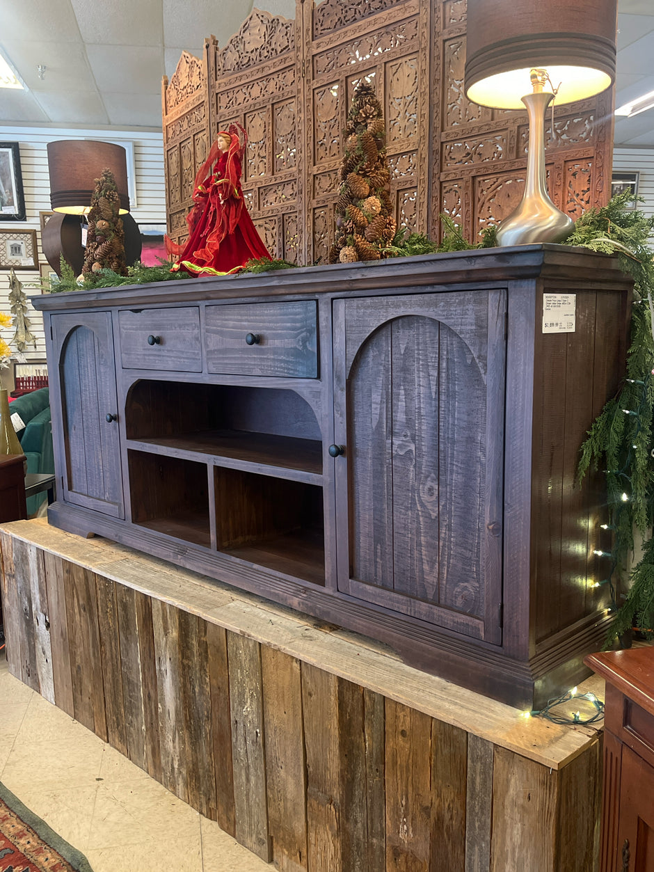 Southern Comforts New & Consigned